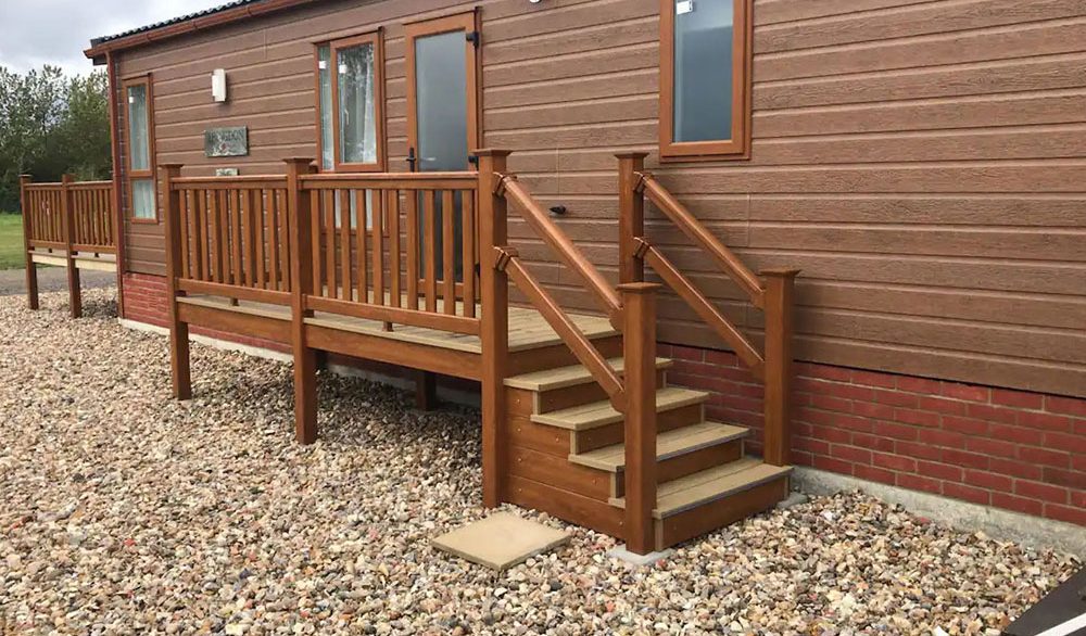 The Lodge - Stonham Barns Park - Holiday Park Homes