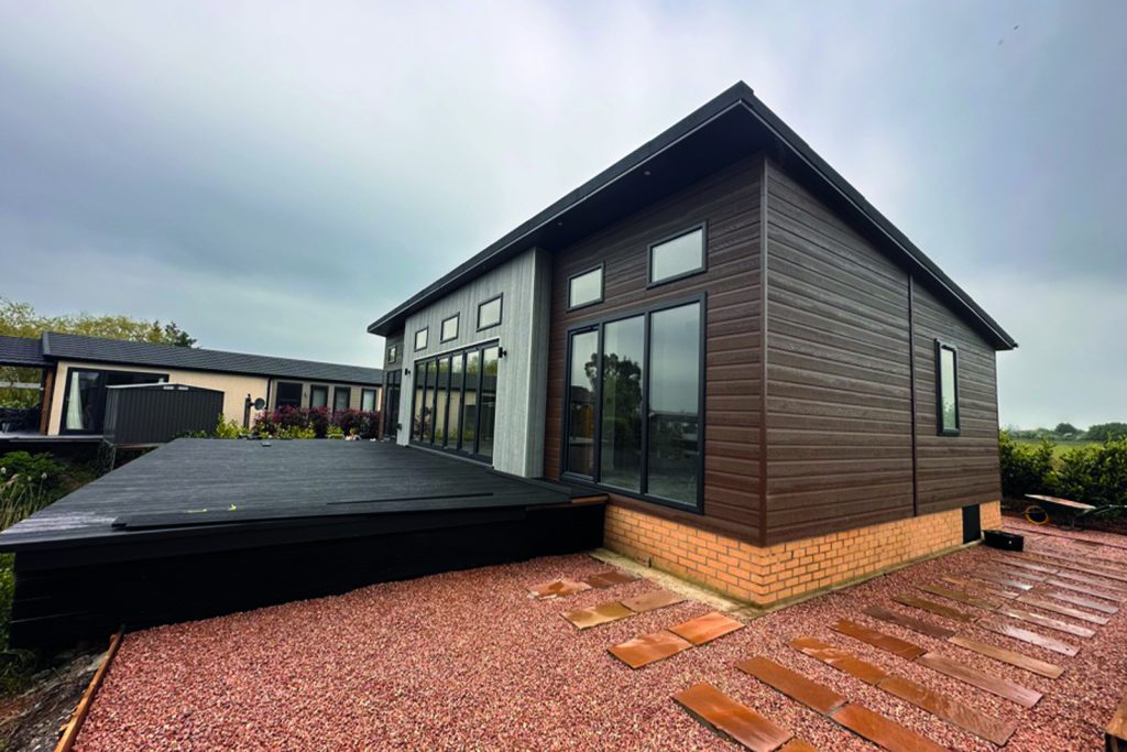 Hampton Lodge - Holiday Park Homes